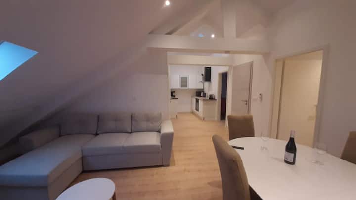 Au Sommet Virtonnais, 4p Ss Les éToiles De Gaume - Virton