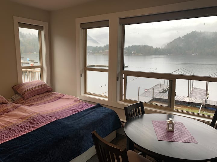 Douglas Suite On Kawkawa Lake - Hope, Canada