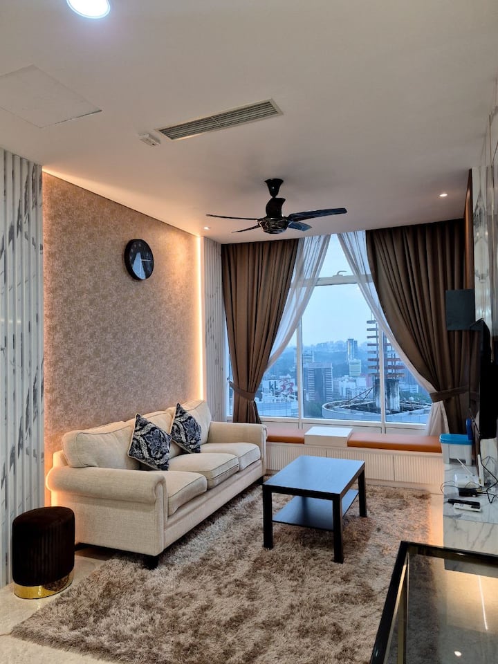Luxurious Urban 3br Residence | Kl Tower View - Kuala Lumpur