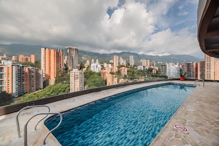 Lepl Cozy Apt Medellín • Ac • Pool • View • Gym - Medellin, Antioquia, Colombia