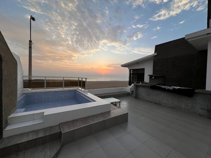 Casa Frente Al Mar • Terraza Y 2 Piscinas Privadas - Pérou