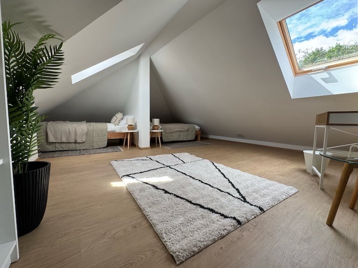 Corner Apartment For 4 In ČAkovec - Free Parking - Čakovec