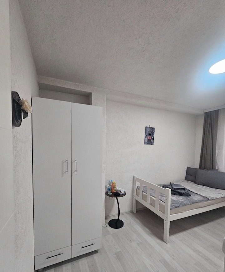 Sara Tour Apart Hostel Skopje - Skopje