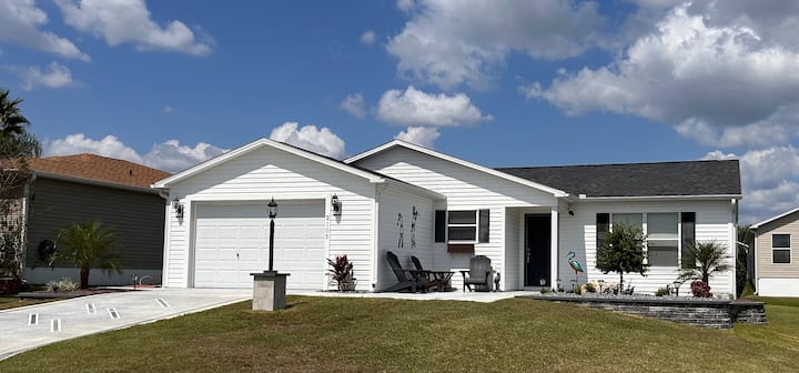 Charming Oasis In The Villages, Florida - The Villages, FL