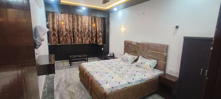 Ganga Kinare 2 Bedrooms: National Highway-haridwar - Haridwar