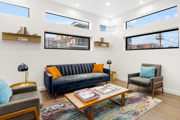 Hollywood 3-story Stay • Spa • Designer Space - West Hollywood