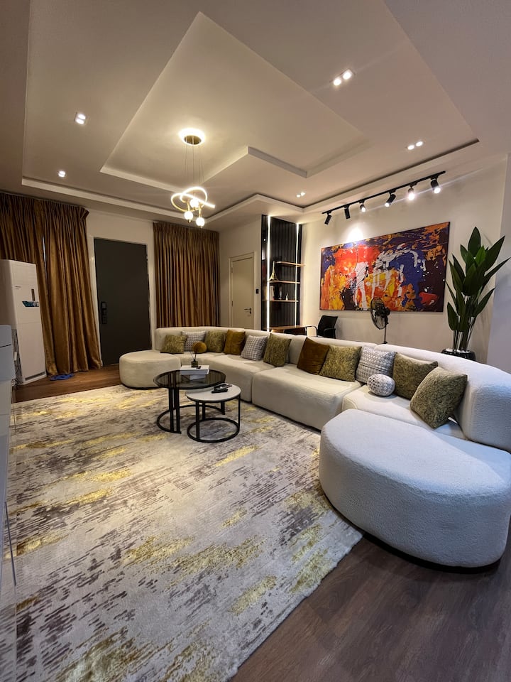 Your Calm, Modern Home In The Heart Of The City. - Abuja