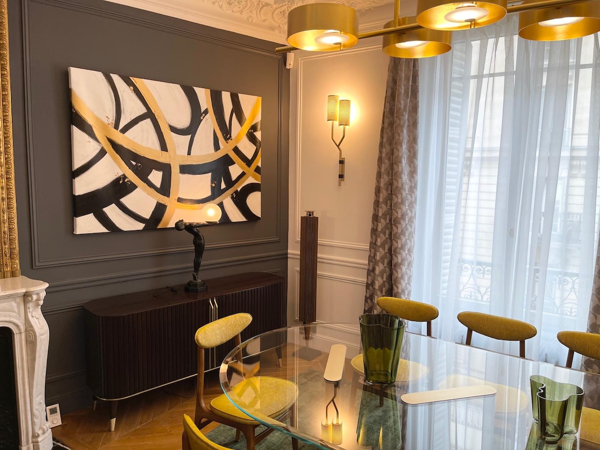 Sumptuous Apartment – Ultra-Luxury Parisian Design - Apartments for ...