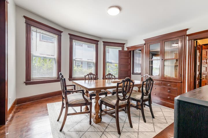 Extra Large Room With Workspace And Wi-fi - Bridgeport, CT