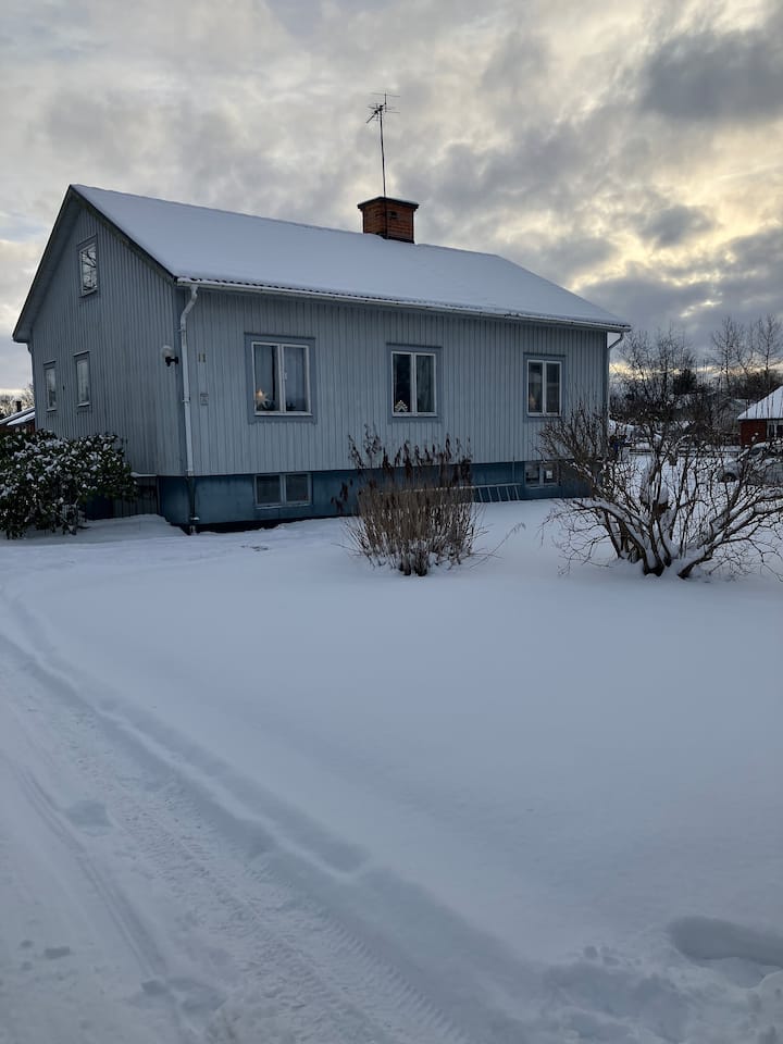 Charmigt Hus I Lilla Sköldinge - Flen