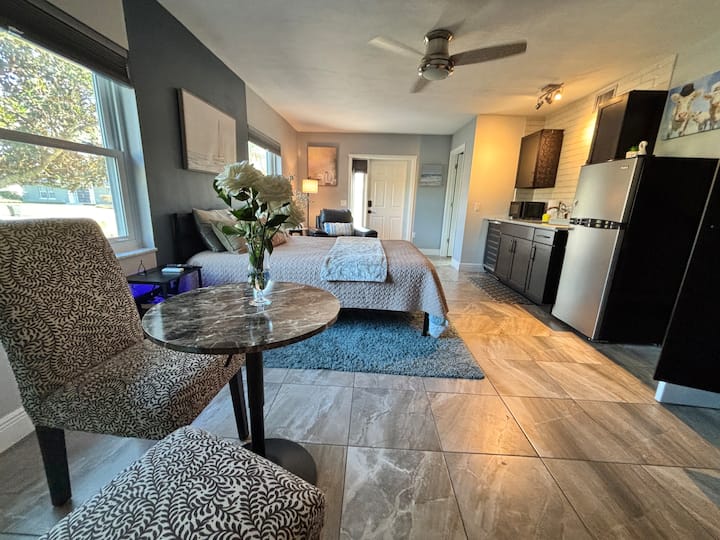 Private Studio Apartment. - Orlando, FL