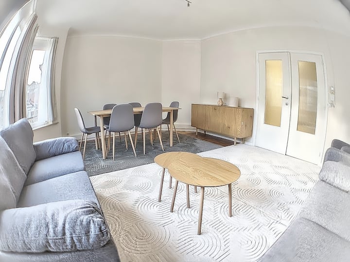 Etterbeek Apart 3br + Office With Lift,close To Eu - Woluwe-Saint-Lambert