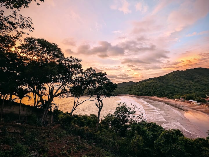 Playa Remanso Surf Studio - Nicaragua