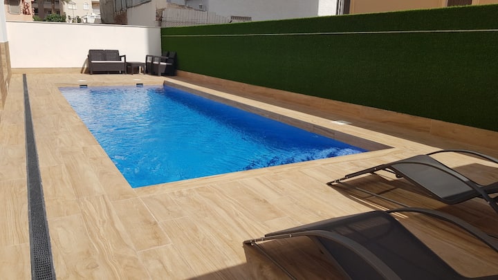 Sunny Apartment  5th Floor, Swimming Pool, Sauna - Torrevieja