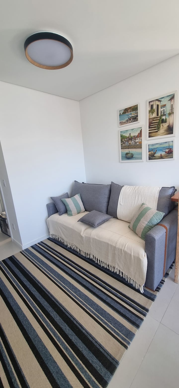 Apartamento Completo Com Ar Condicionado. - Penha