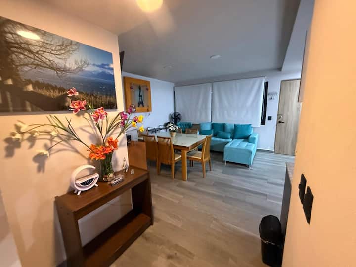 "Aventura Y Confort: Tu Base Ideal Para Explorar" - Mexico City