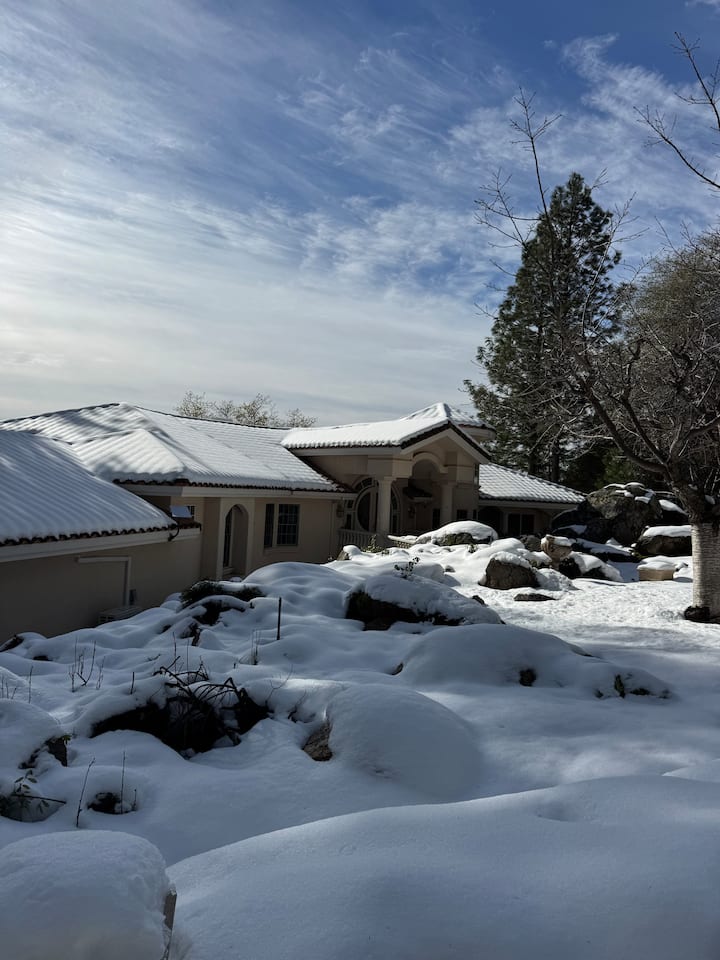 Grand Home For Family Reunion, Great For Ski - Nevada City, CA