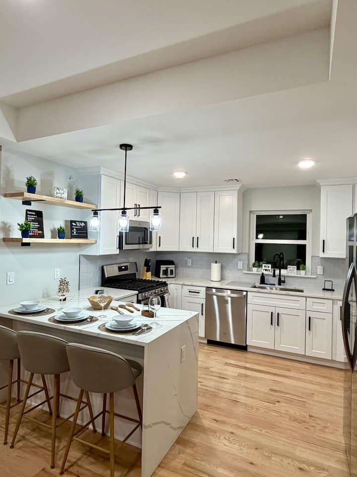 Premium New 4- Bedroom Apartment 25 Min To Nyc! - Elizabeth, NJ