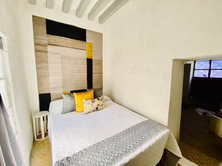 Alojamiento Sencillo Y Céntrico A Pie De Calle - Mexico