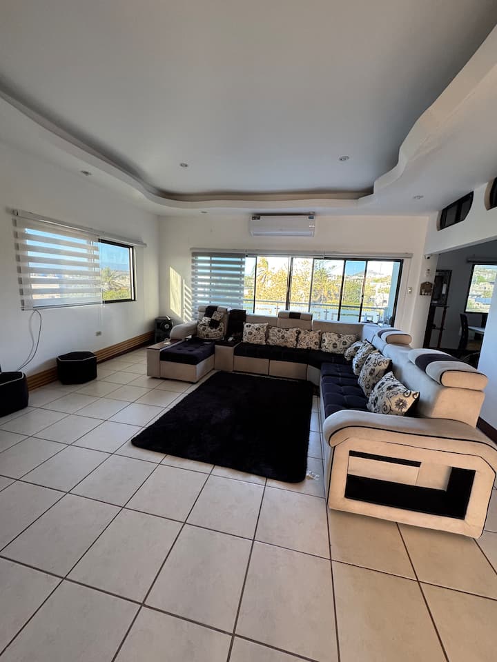 Erick’s House - Galápagos Islands