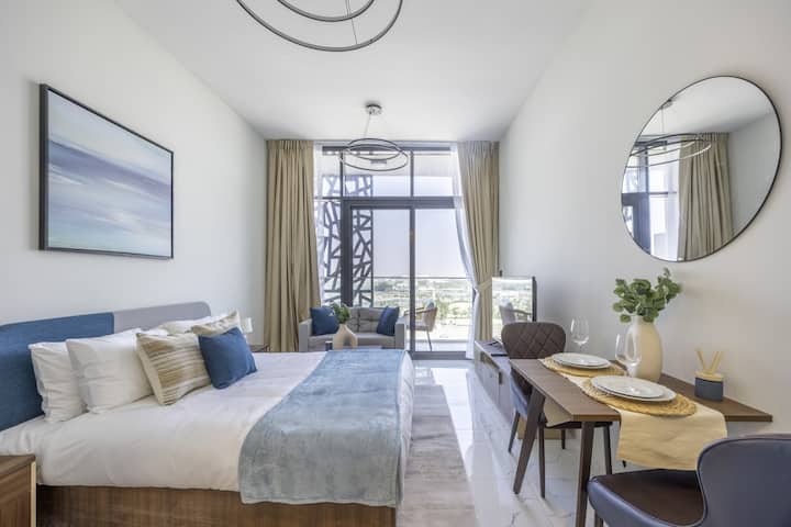 Bloomfields Spacious Stu @ The Gate Masdar City - Abu Dhabi
