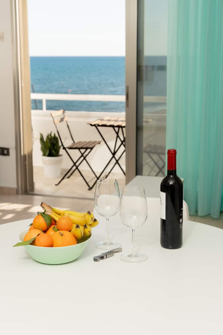 Stunning Mackenzie Sea Views Beach Flat,1 Bedroom* - Larnaca