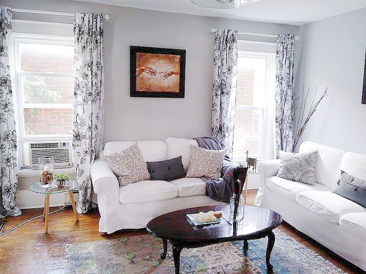 2 Bedroom Apartment In The Coves - London