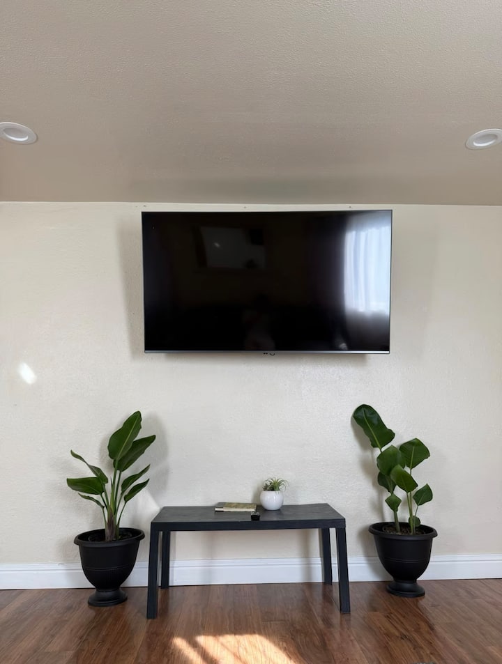 Family-friendly 3br Retreat Near Downtown Salinas - Salinas, CA