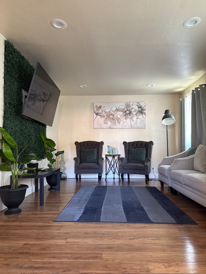 Family-friendly 3br Retreat Near Downtown Salinas - Salinas, CA