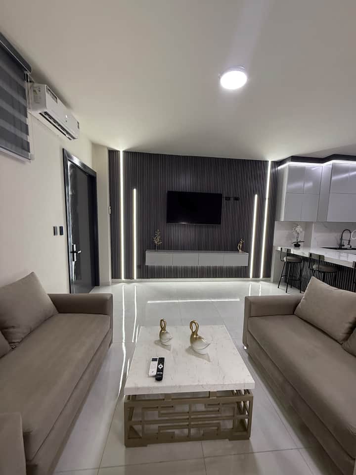 Elegante Y Moderno•a/c•parqueadero Privado•alexa - Santo Domingo de los Tsachilas