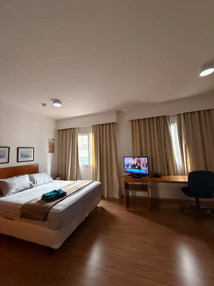 Apartamento óTima Localização- Alphaville Barueri - Barueri