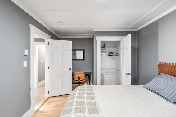 Mins To Concord/manchester -Laundry - Queen Bed - - Concord, NH