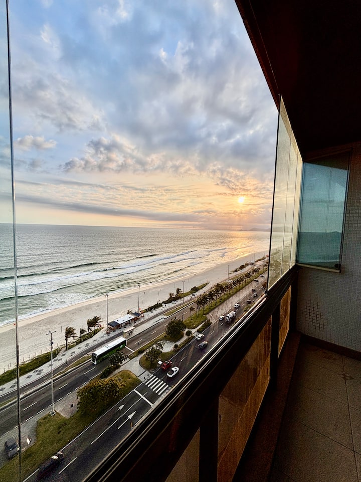 La Reserve-2qt Em Frente Ao Mar-barra Da Tijuca - Brazil