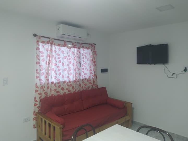 Depto. Con 4 Plazas, Pleno Centro De Viedma. - Viedma