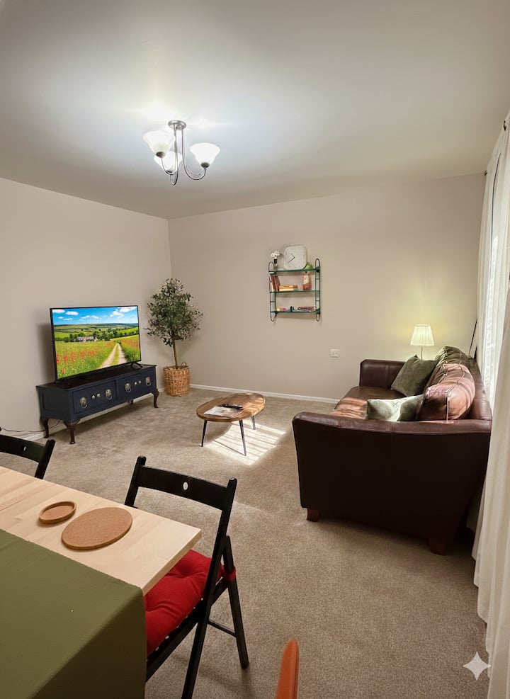 Traditional Meets Modern • Steps To Local Shops - Wirral