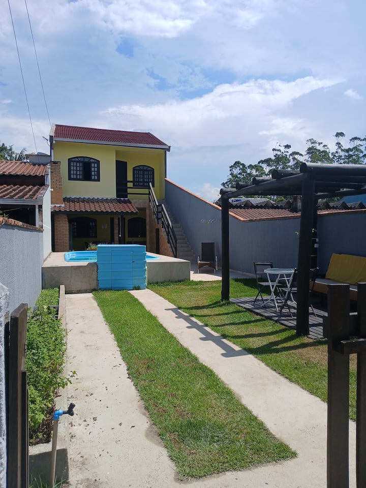 Sobrado Em Itapoá Com Piscina E Churrasqueira - Itapoá