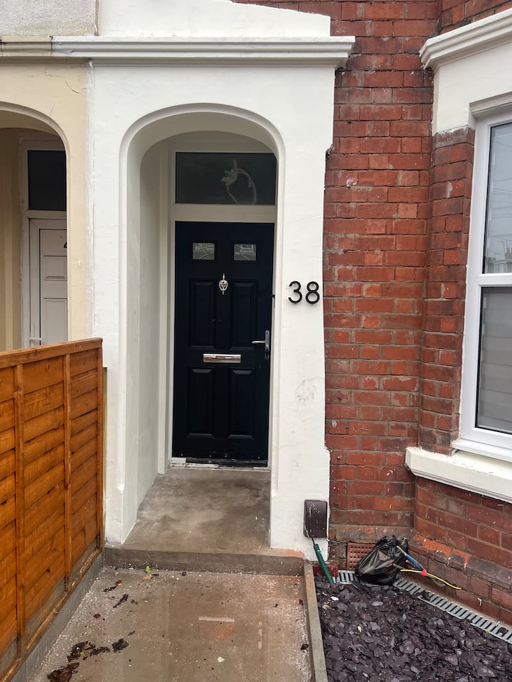 Coventry Studio Near City Centre - 코번트리