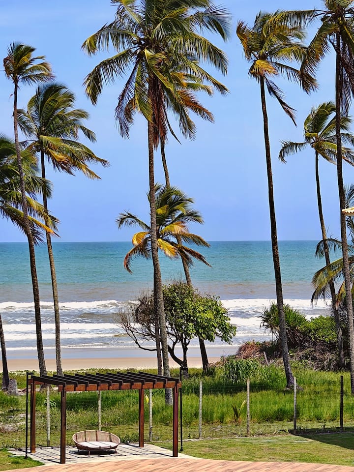 Apto "Pé Na Areia", Vista Mar – Piscina & Conforto - Ilhéus