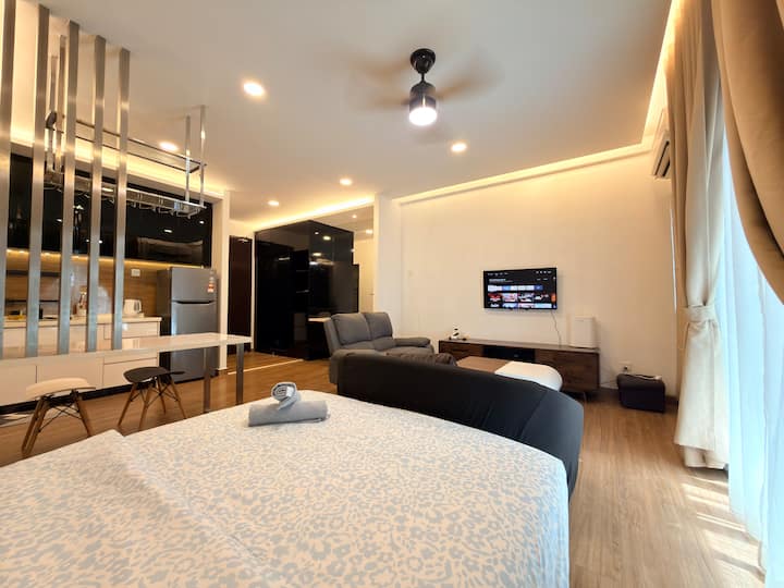 Simfoni C20 Studio Wi-fi, Free Parking Lower Floor - Seri Kembangan