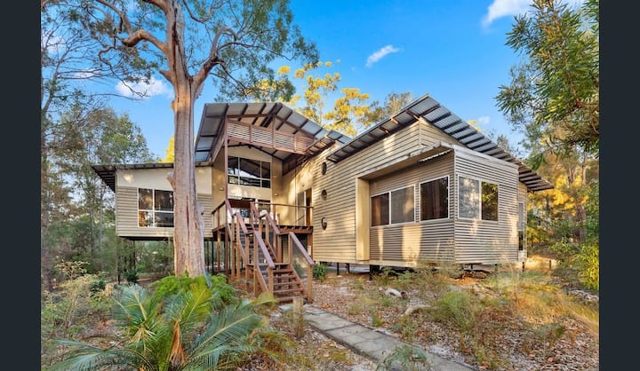 Stirling House Kingfisher Bay - Fraser Island