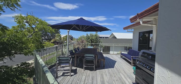 Whiti Family Beach House,
Making Magical Memories. - Hahei