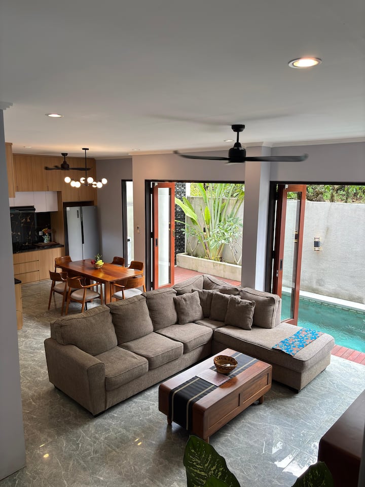 Compact House In The Heart Of Jimbaran - Jimbaran
