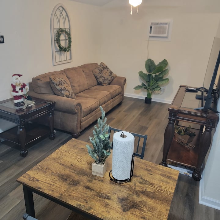 Modern & Stylish - Port Arthur, TX