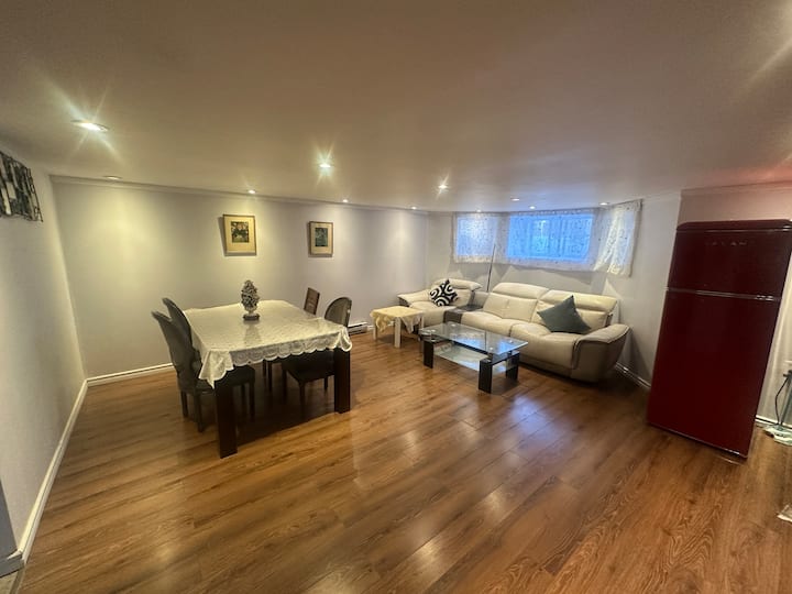 2bdrs@westmount, 5 Mins To Metro, Atwater Market - Lasalle