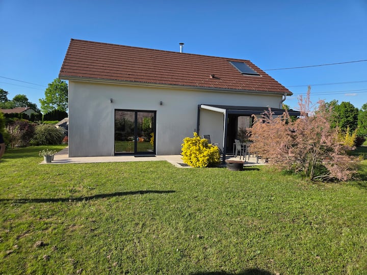 La Clé Des Lacs : Maison Moderne Au Calme, Jura - Clairvaux-les-Lacs