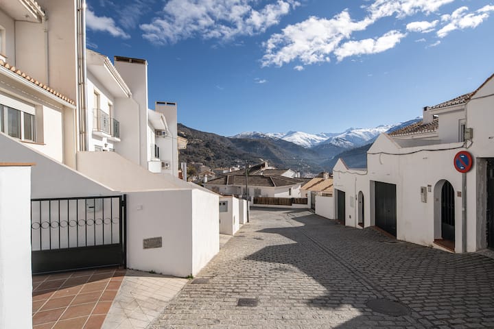 Casa En Plena Naturaleza, Tranquilidad, - Sierra Nevada