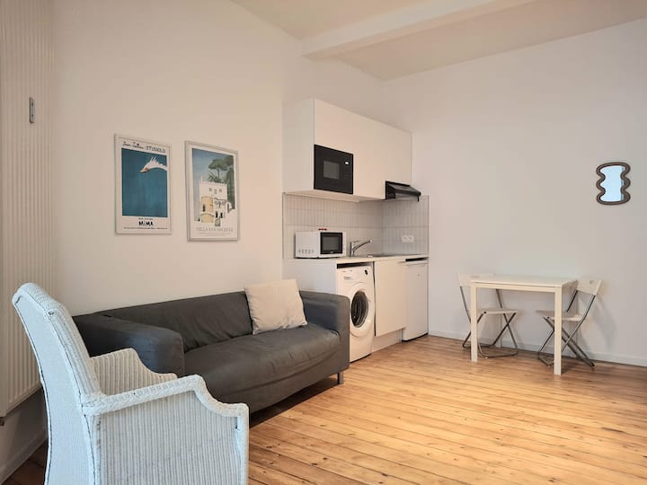 Modern Studio Near Sablon - Brüssel Region, Belgien