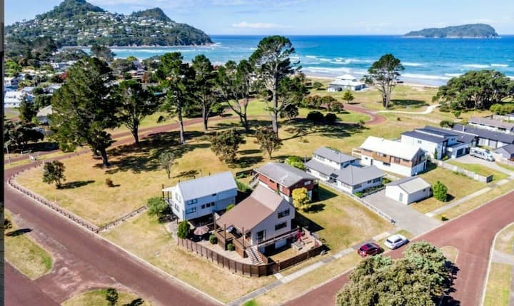 Surf At Pauanui. - Pauanui