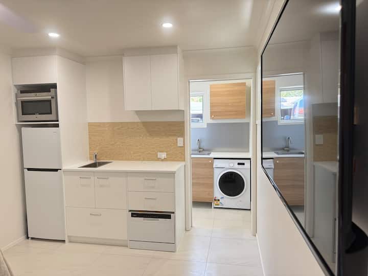 Brand New - Private - Mooloolaba