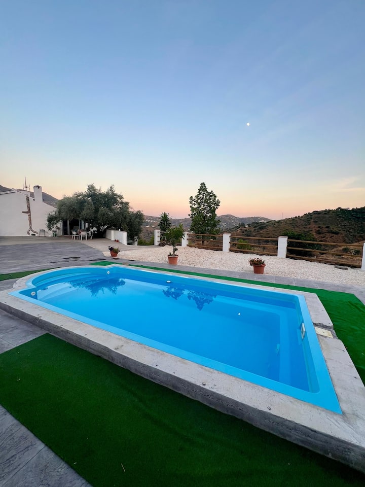 Casa Rural (Cortijo Con Piscina) - Andalusien